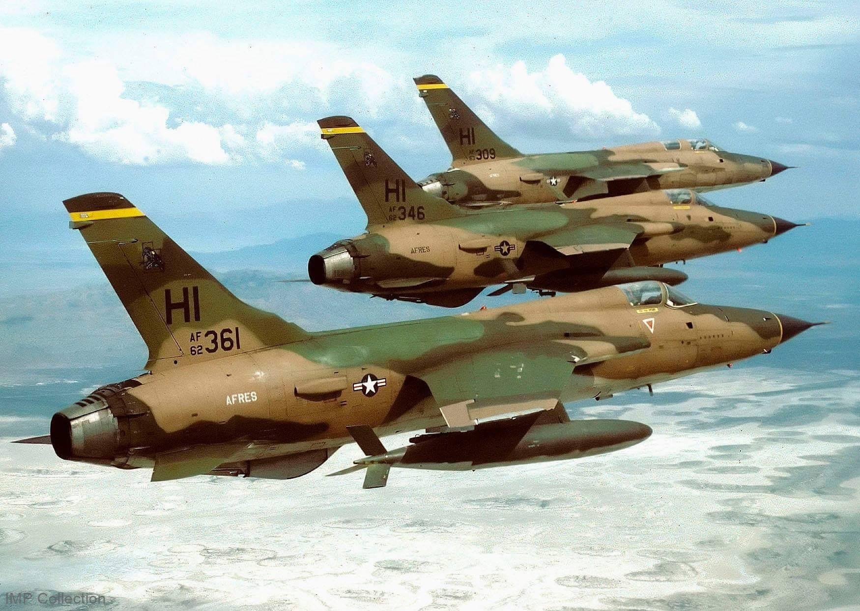 Republic F 105D Thunderchief American Airpower Museum Republic F 105D Thunderchief American Airpower Museum
